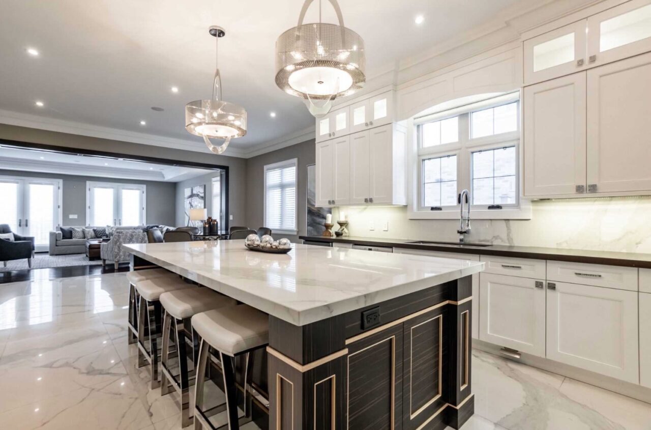 Source: Raptors'' star Kyle Lowry lists his luxury Toronto home