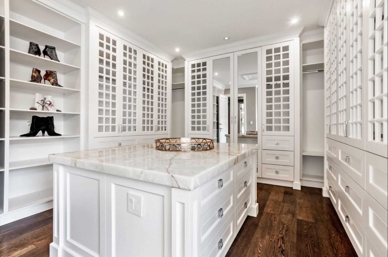 Source: Raptors'' star Kyle Lowry lists his luxury Toronto home