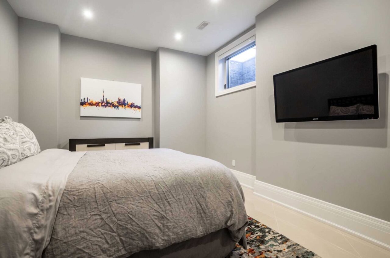 Source: Raptors'' star Kyle Lowry lists his luxury Toronto home