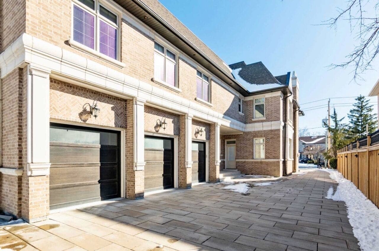 Source: Raptors'' star Kyle Lowry lists his luxury Toronto home