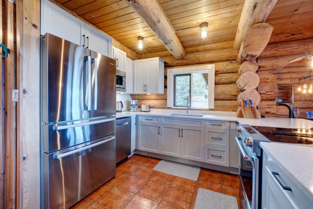 6 luxury cottages across Canada you can buy right now