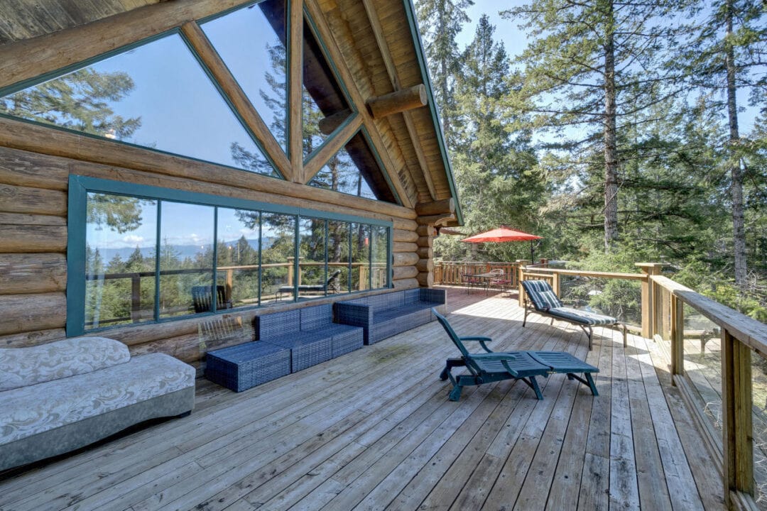 6 luxury cottages across Canada you can buy right now