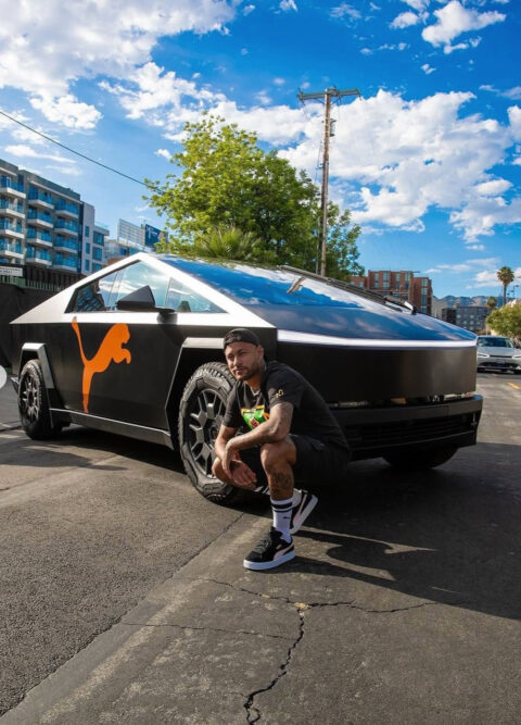 5 Sports Celebrities and Their Luxury Cars and Watches